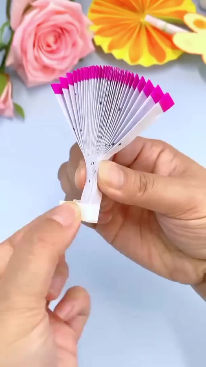 Let s make a comfortable stretchable fruit fan with paper Diy craft