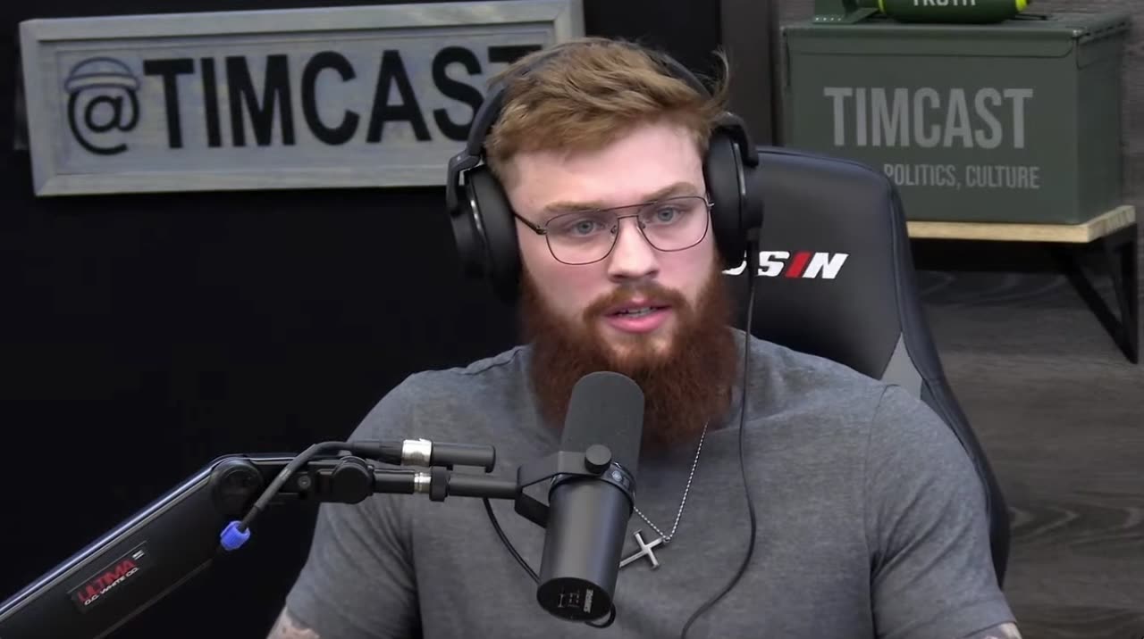 Tayler Hansen tells Tim Pool and crew why he thinks Antifa are getting ...