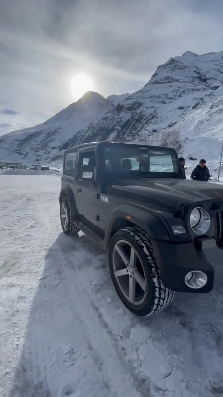 Mahindra Thar 💪💪 black lubicon car