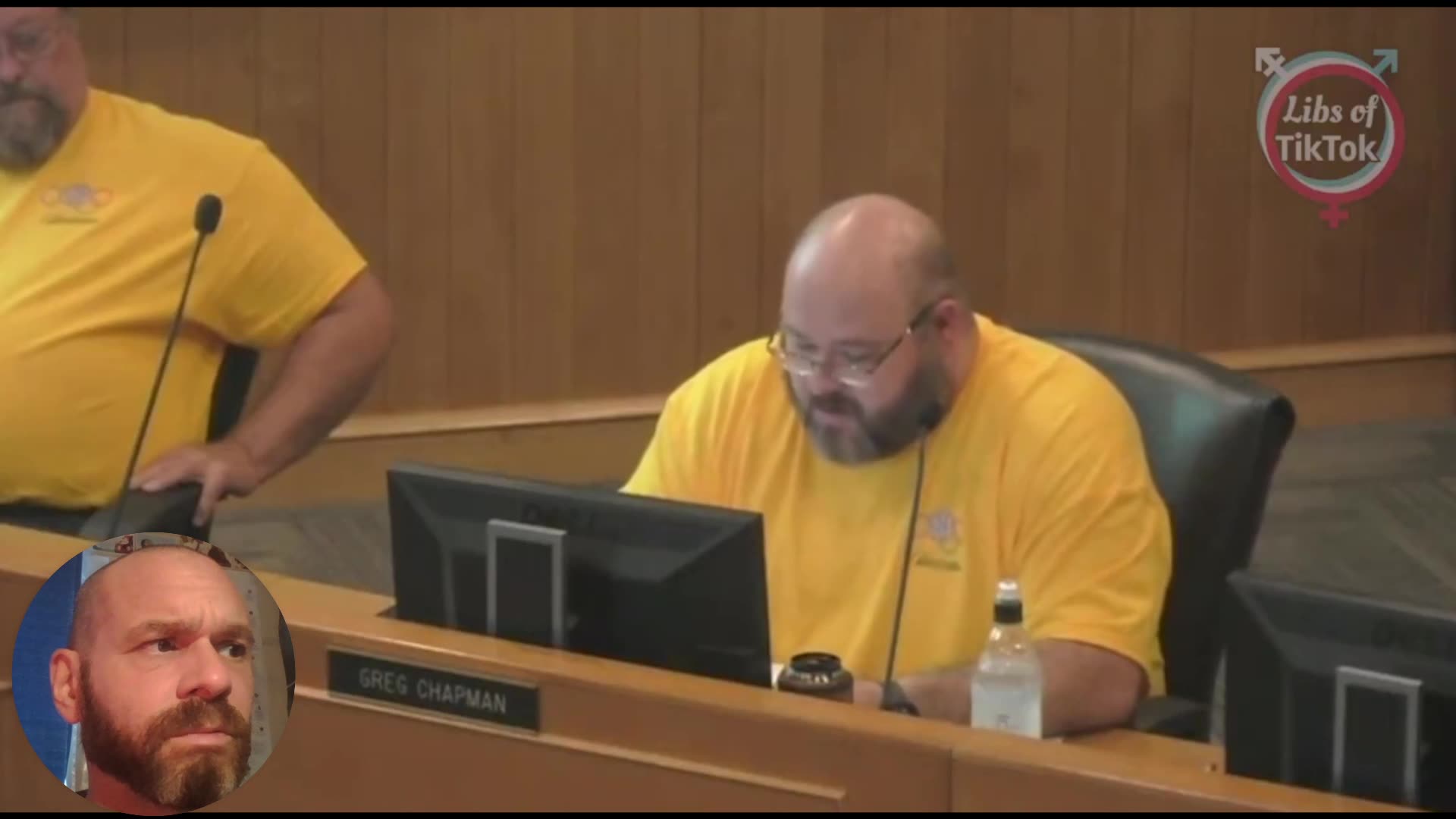 WHAT? School District censors and mocks a mom for exposing p**n in schools WHAT? School District censors and mocks a mom for exposing p**n in schools