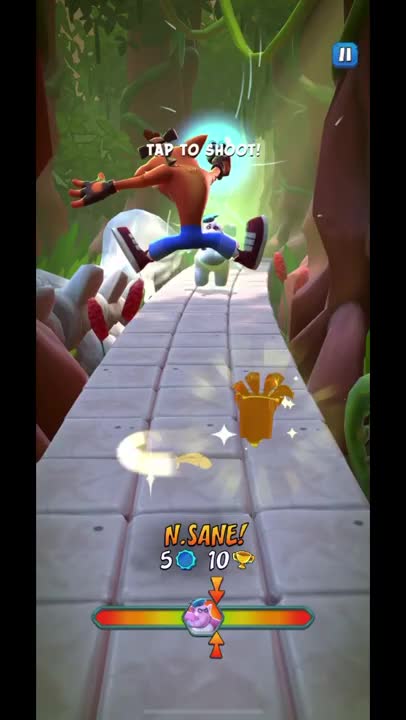 Frosty Pink Elephant Boss Fight Gameplay - Crash Bandicoot: On The Run!