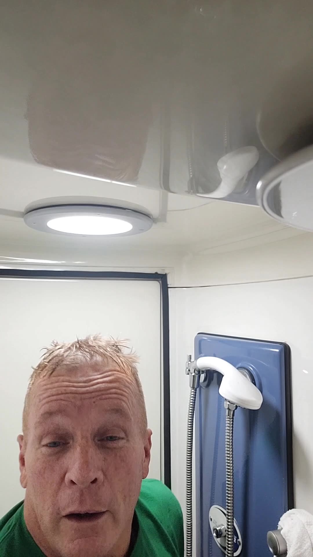 Stan Examines Amtrak Sleeper Car Shower