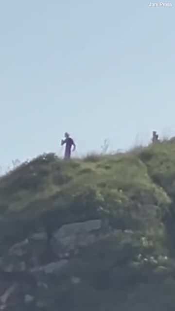 Hikers capture footage of 1'0ft tall aliens on a hilltop in Brazil