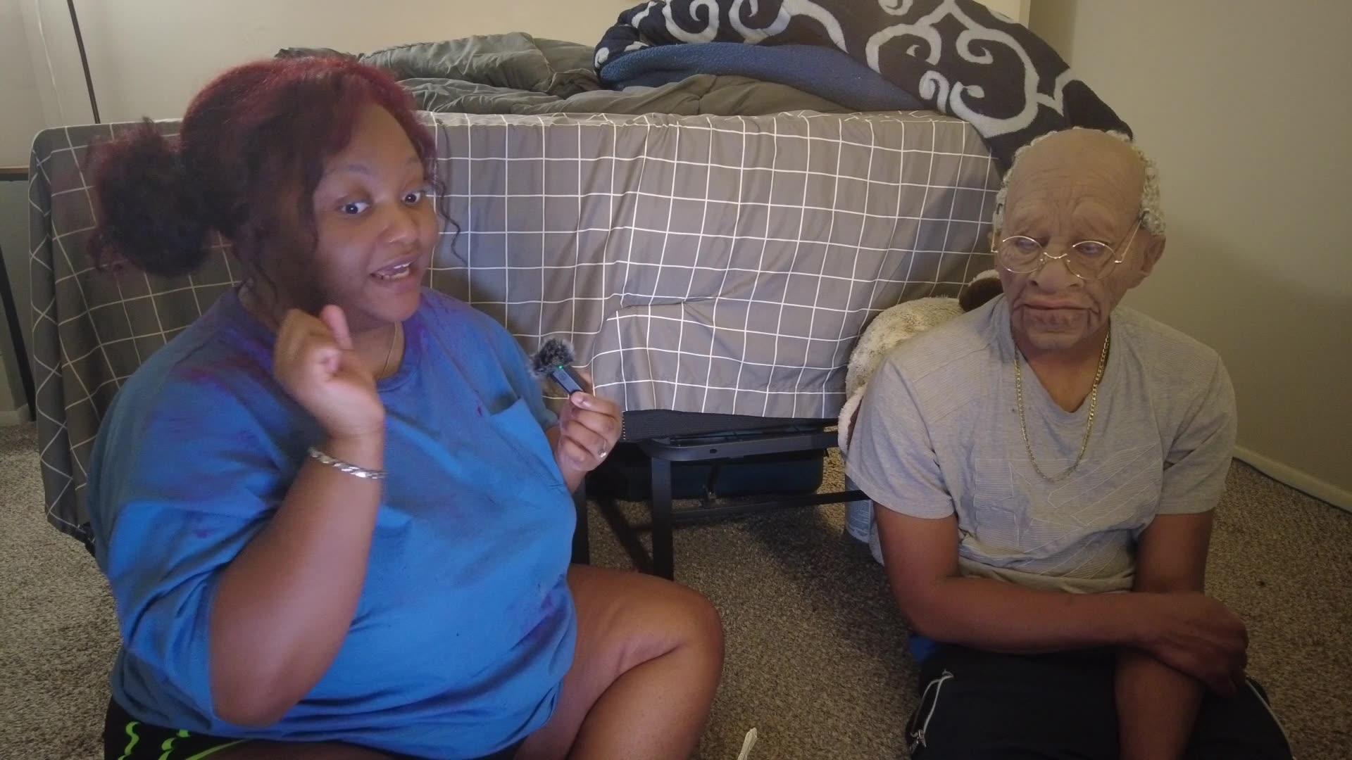 Twilight Book Review: Chapter 1 Recap - Bella Introduction + Intro to ...