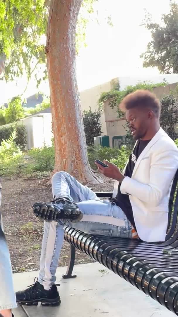 WET PAINT PRANK WITH TOPPER GUILD