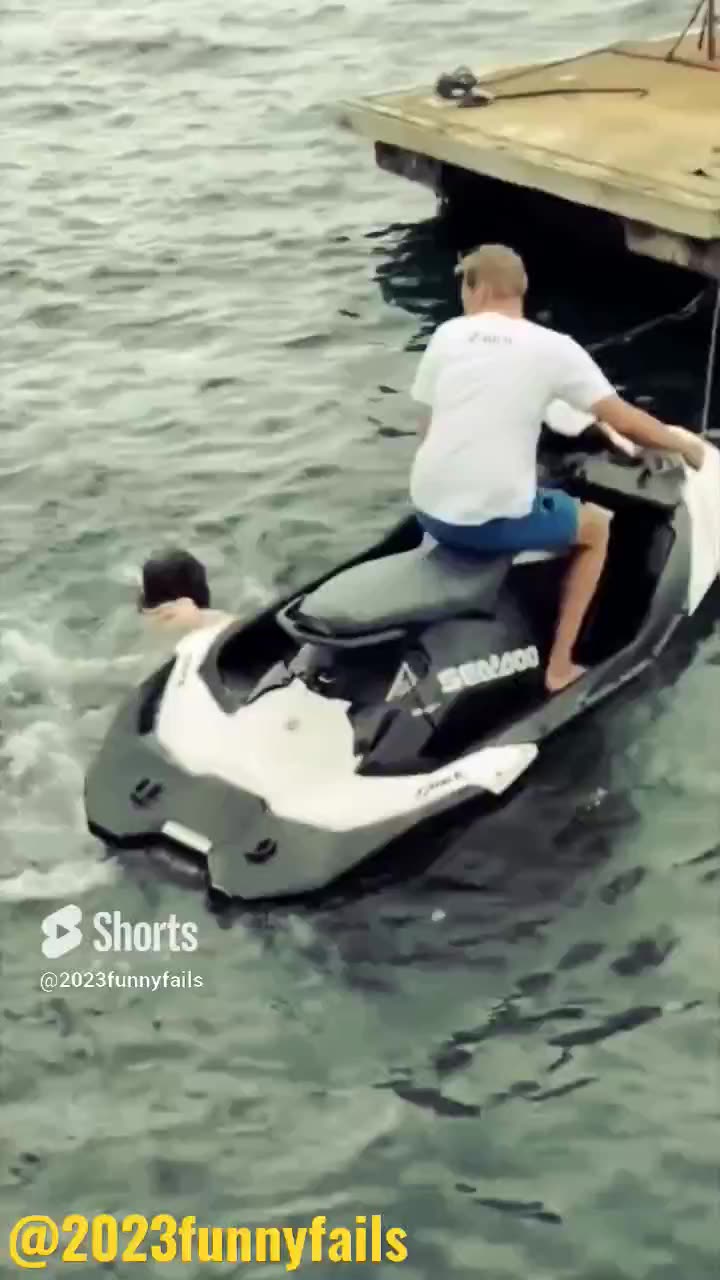 Funny Fails: The Ultimate Compilation👎😂😳 #funny #viral #trending