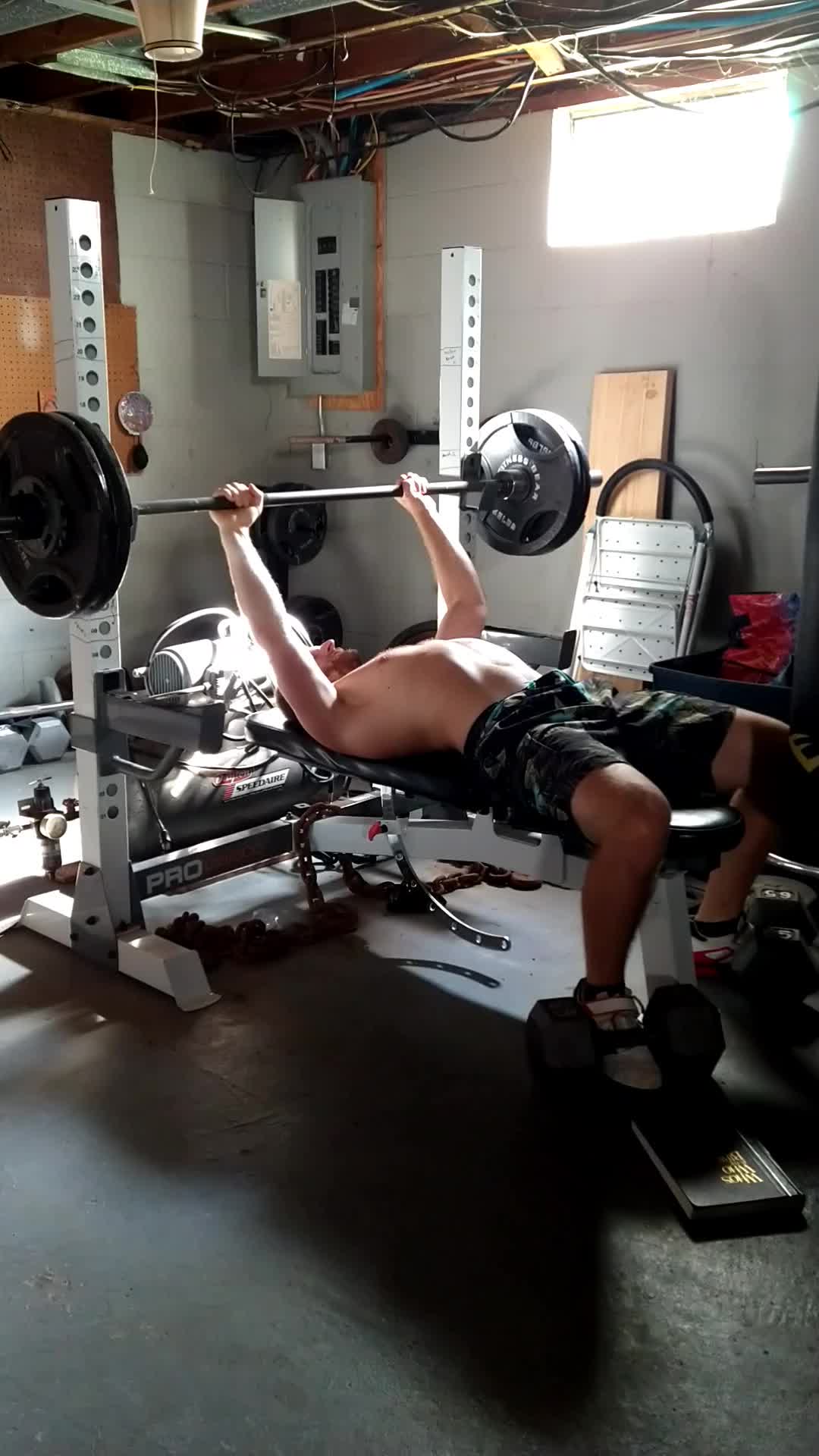 230 x 5 paused bench