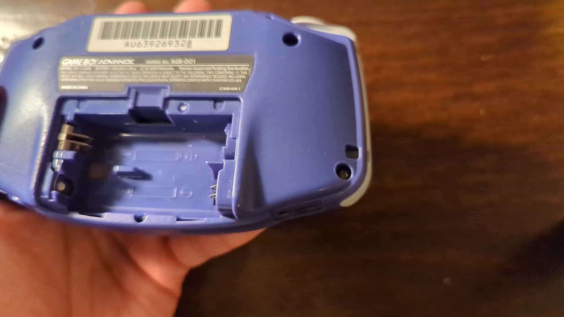 Gameboy Advance Battery Terminal Cleaning (REPAIR)