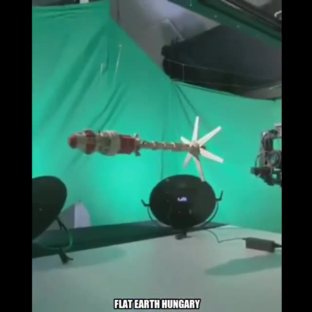 How NASA fake space with Green screen and CGI