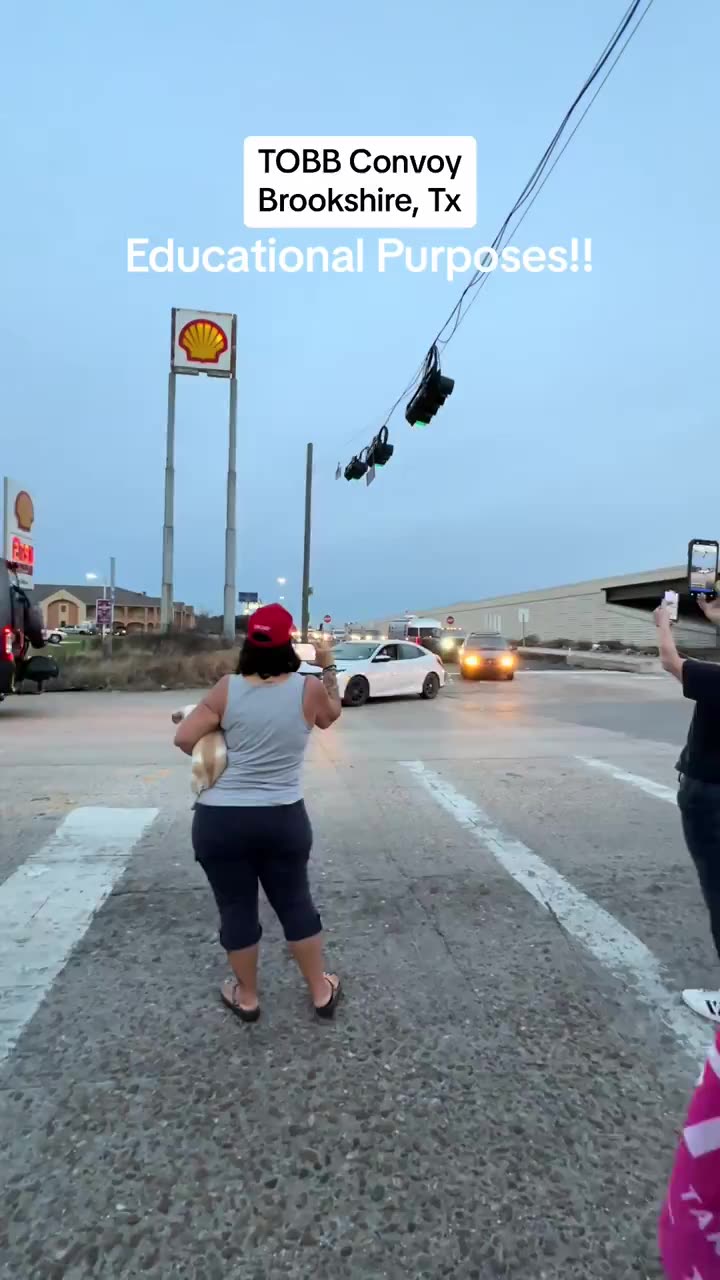 [viral news] Take Our Border Back Convoy going through Brookshire, Texas