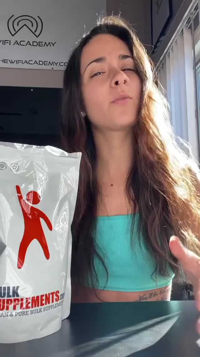 April Nichole Ruiz explains why she uses BulkSupplements Lion's Mane ...