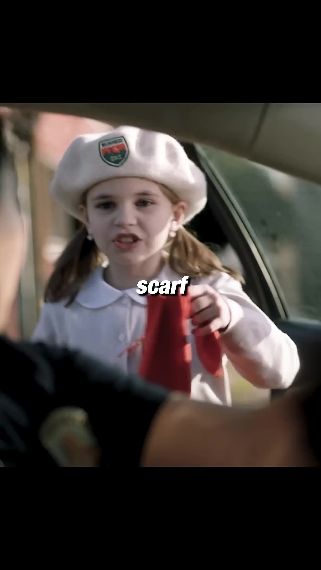 A little girl saved a mugger's life😌😊