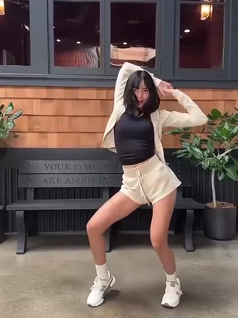 Lisa new woman dance challenge 🤕🔥 #lisa #fypシ