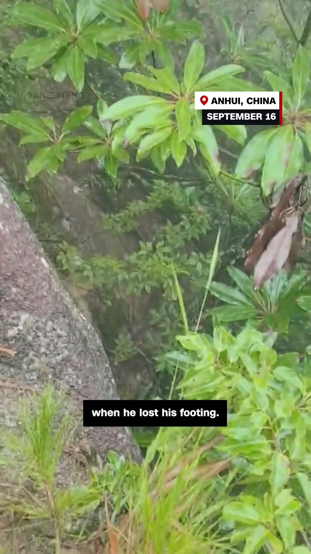 Footage from the camera 42-year-old Yang Meng was carrying shows his narrow