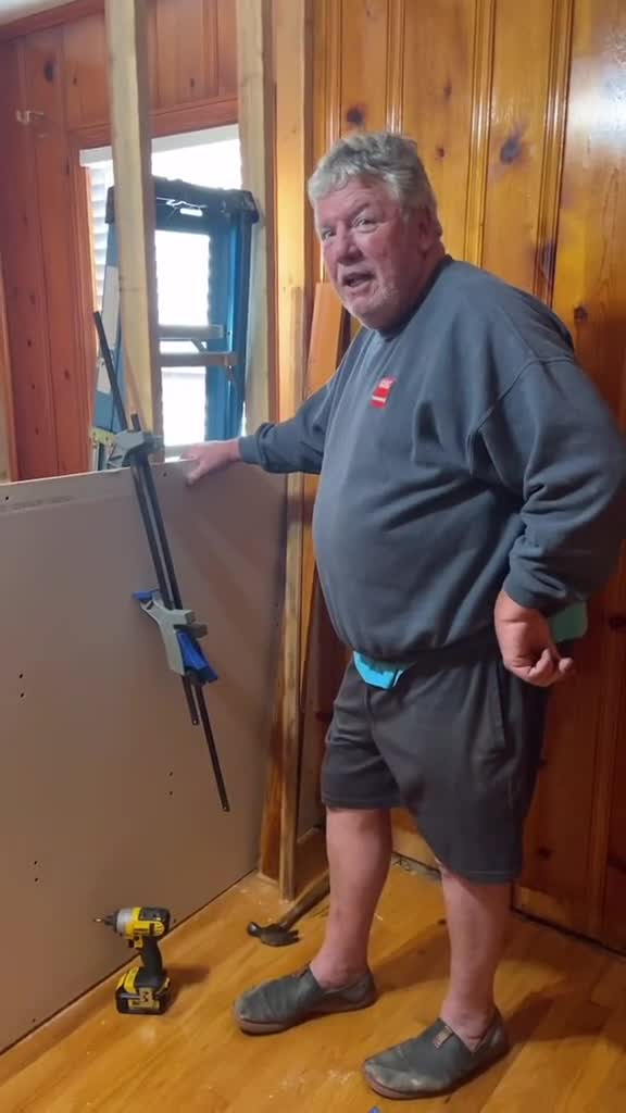Handyman Demonstrates Clever New Door Design