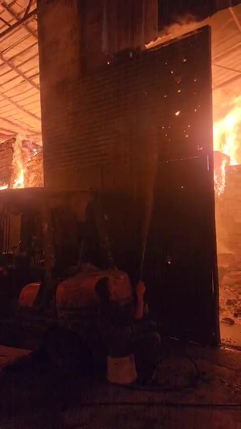 The Zionist occupation bombed a bakery in the northern Gaza Strip 🇵🇸