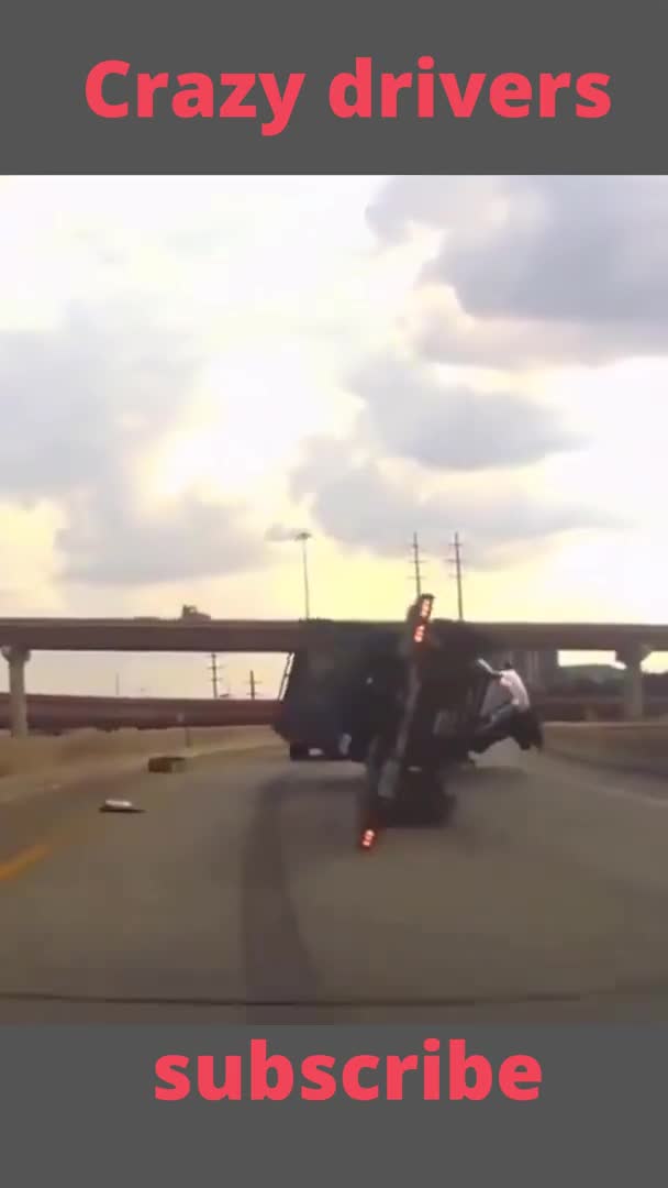 🚑 Dash cam - crazy drivers |Car Crash | Crazy Moments | Bad Drivers #shorts