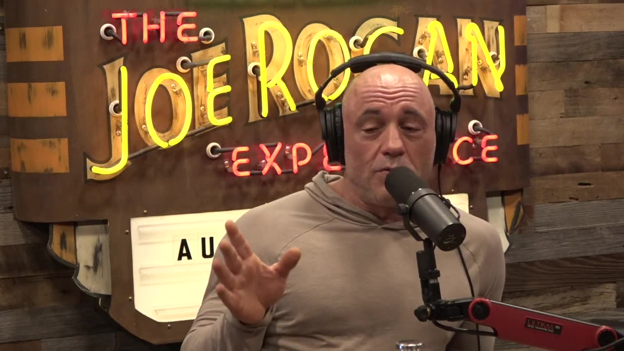 Joe Rogan Experience #2120 - That Mexican OT