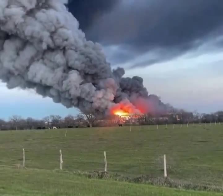 Massive Fire erupts after large explosion at Feather Crest Farm Chicken ...