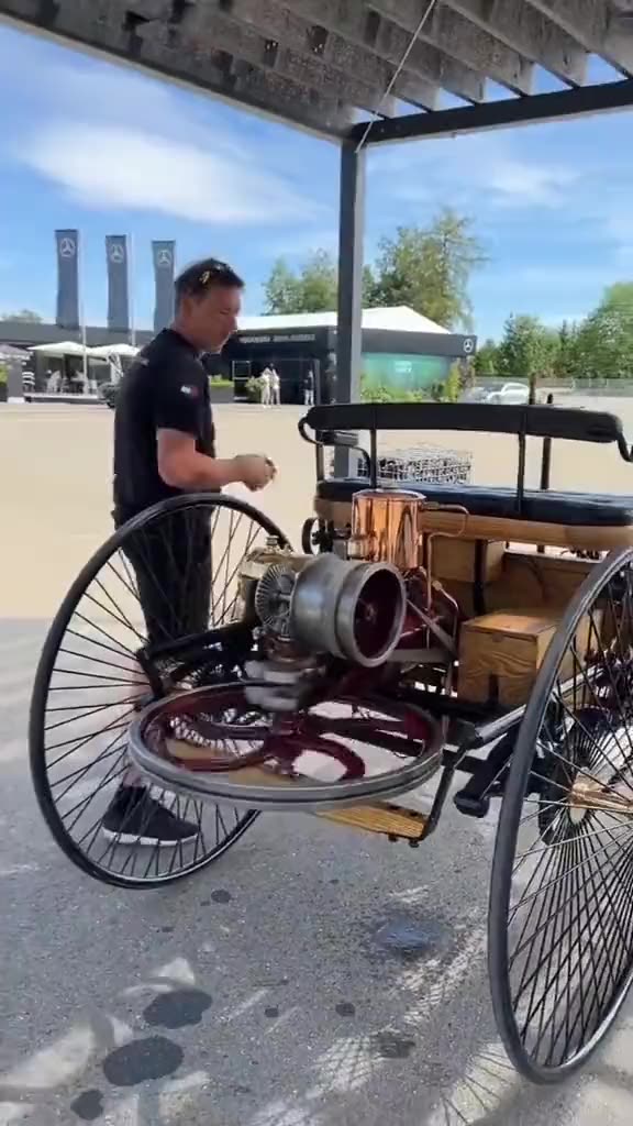 World's first car