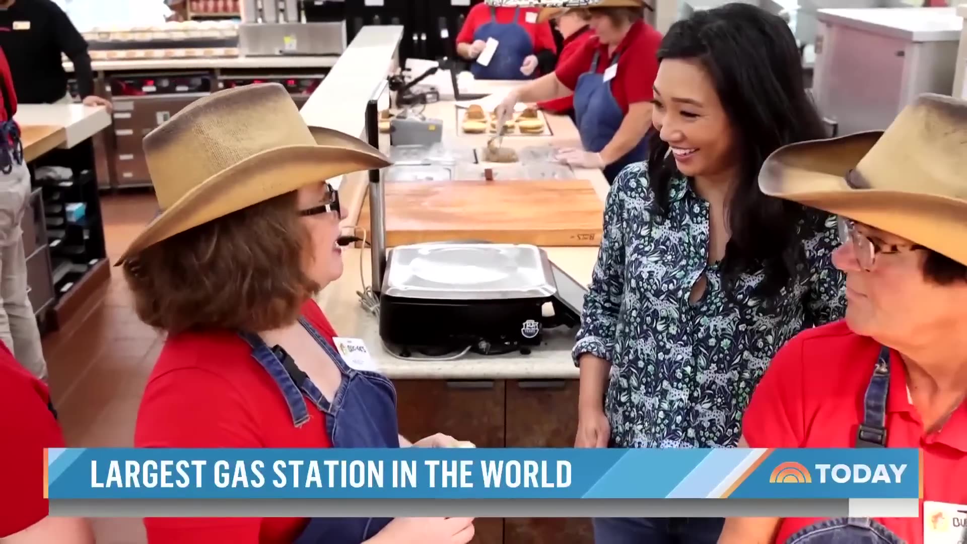 [2023-06-26] Go inside the new Buc-ee’s crowned the world’s largest gas ...