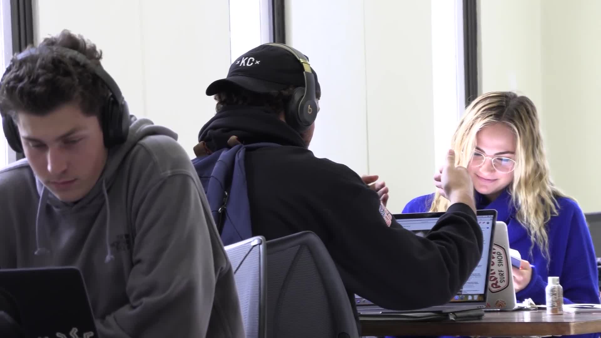 WATCHING EMBARRASSING VIDEOS IN THE LIBRARY PRANK!!