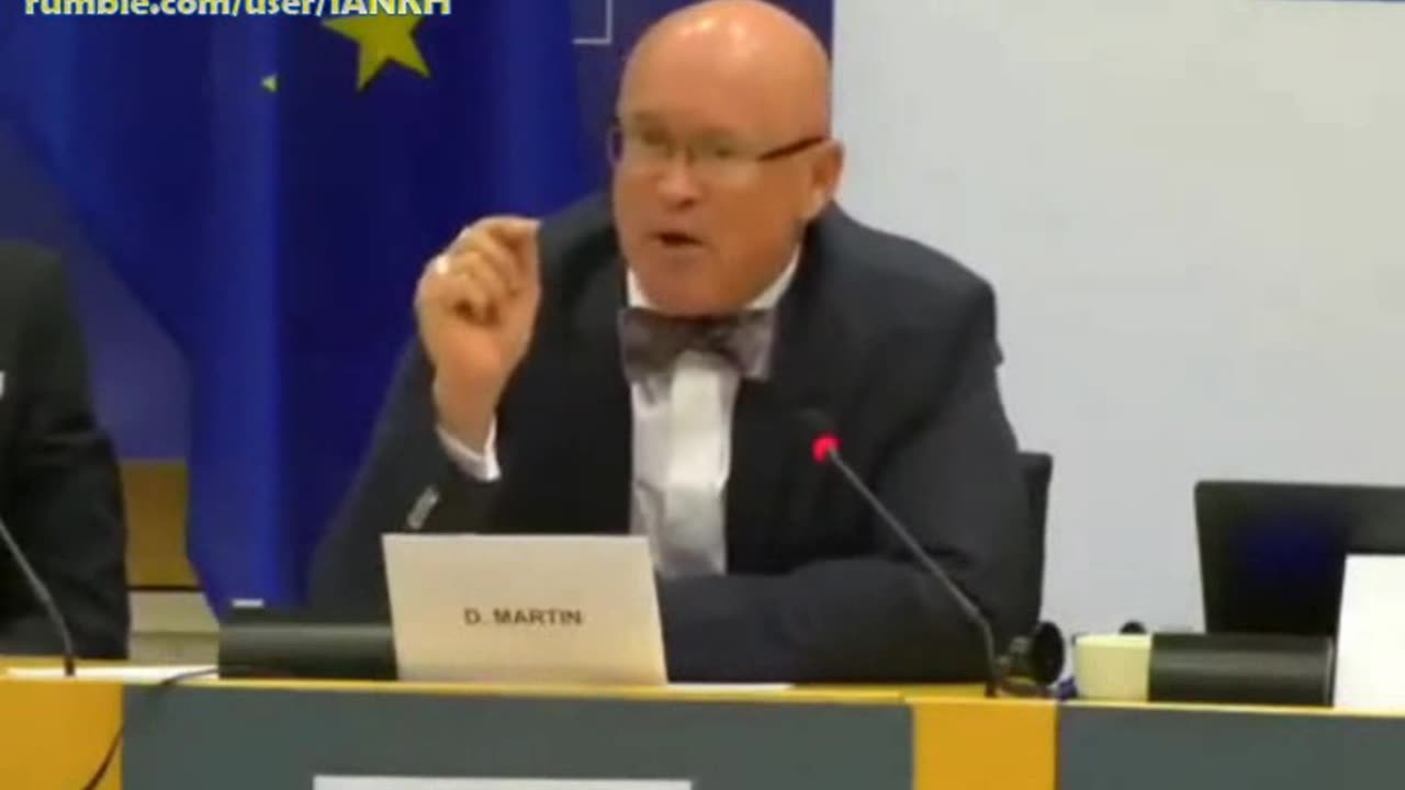 Dr David Martin przedstawia cały rozwój broni biologicznej C19 od 1965 ...